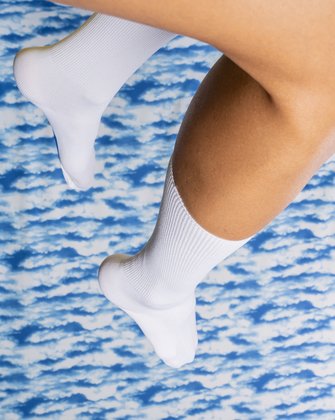 Womens Hosiery | We Love Colors